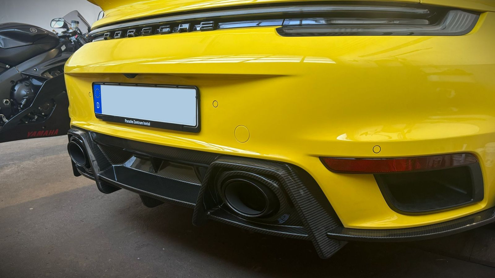 AERO Diffusor-Set Carbon für Porsche 911 992.1 Turbo TÜV diffuser